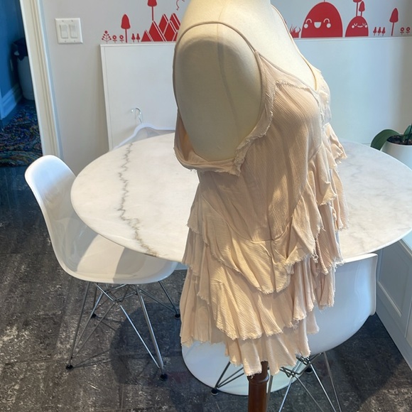 Love Sam | Tops | Nwot Love Sam Dusty Rose Raw Threaded Multi Tiered ...